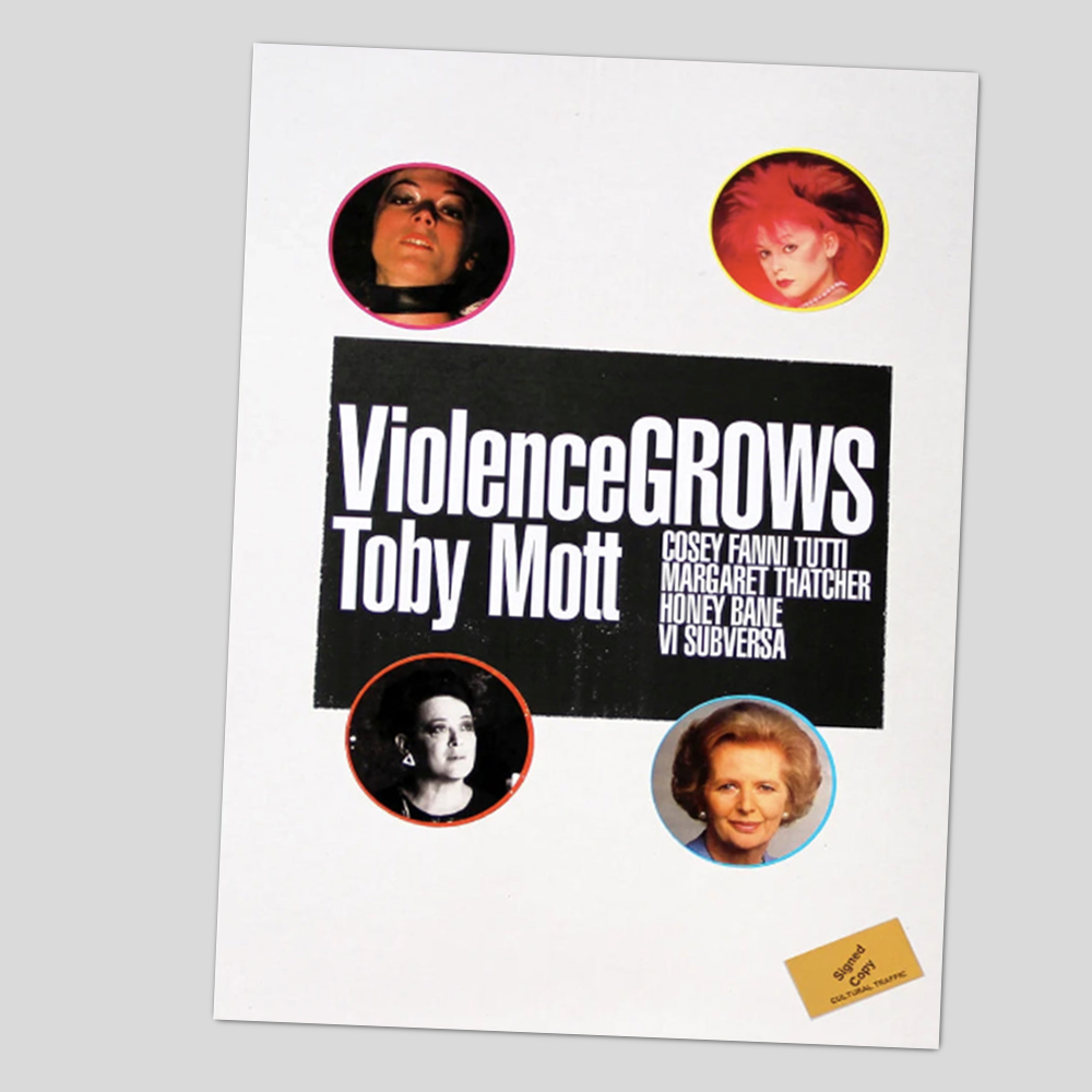 Violence Grows - Toby Mott – Cahier Central